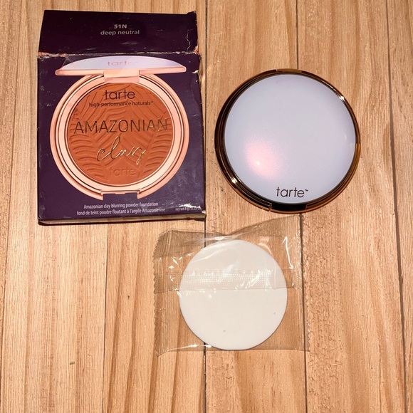 tarte | Makeup | Tarte Amazonian Clay Blurring Powder Foundation | Poshmark